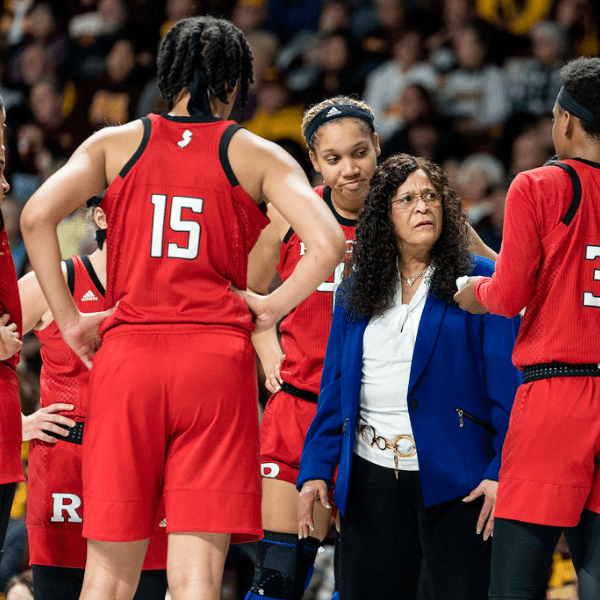 The 10 Best Female Coaches Of All Time - BeHerSports