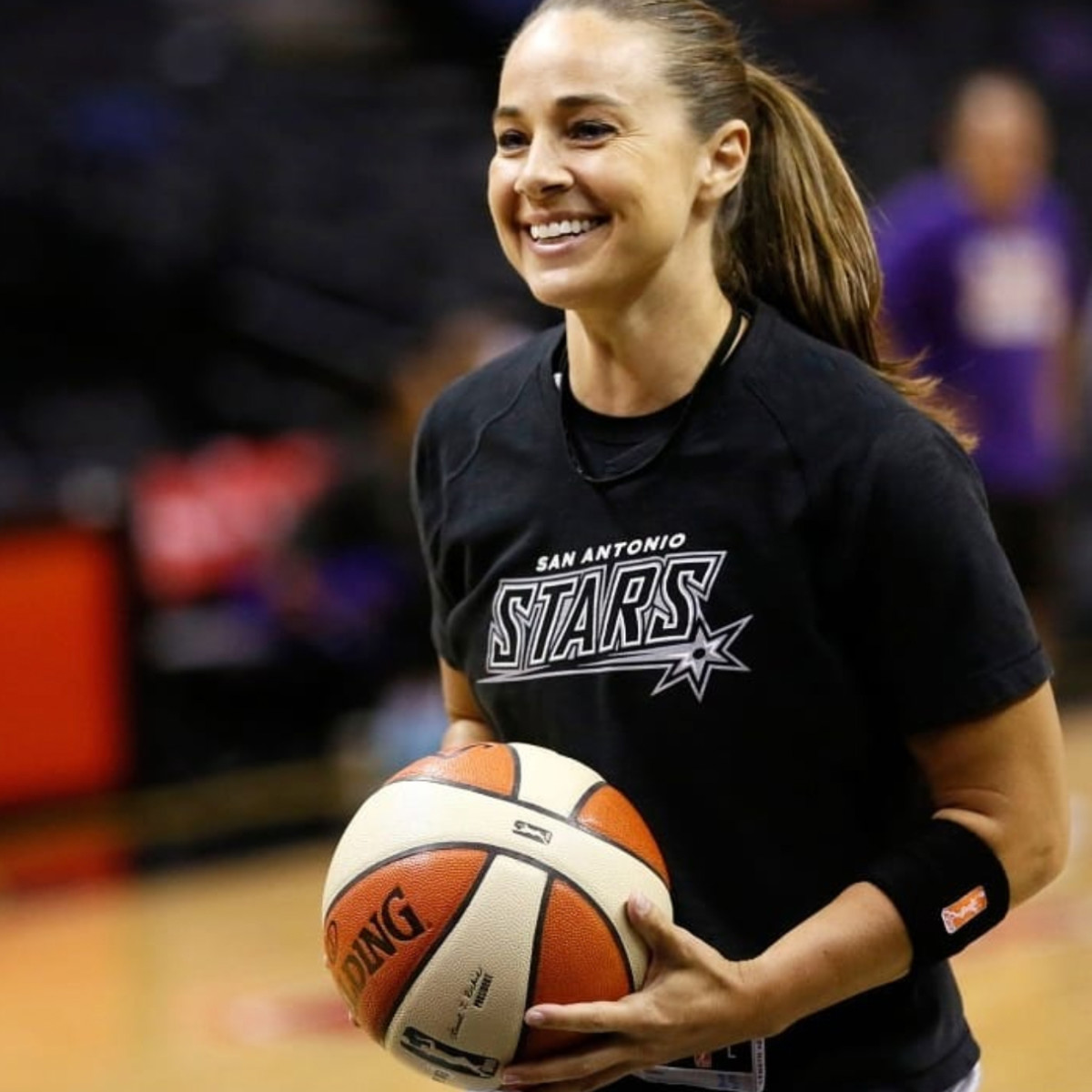 The Incredible Basketball Career Of Becky Hammon - BeHerSports